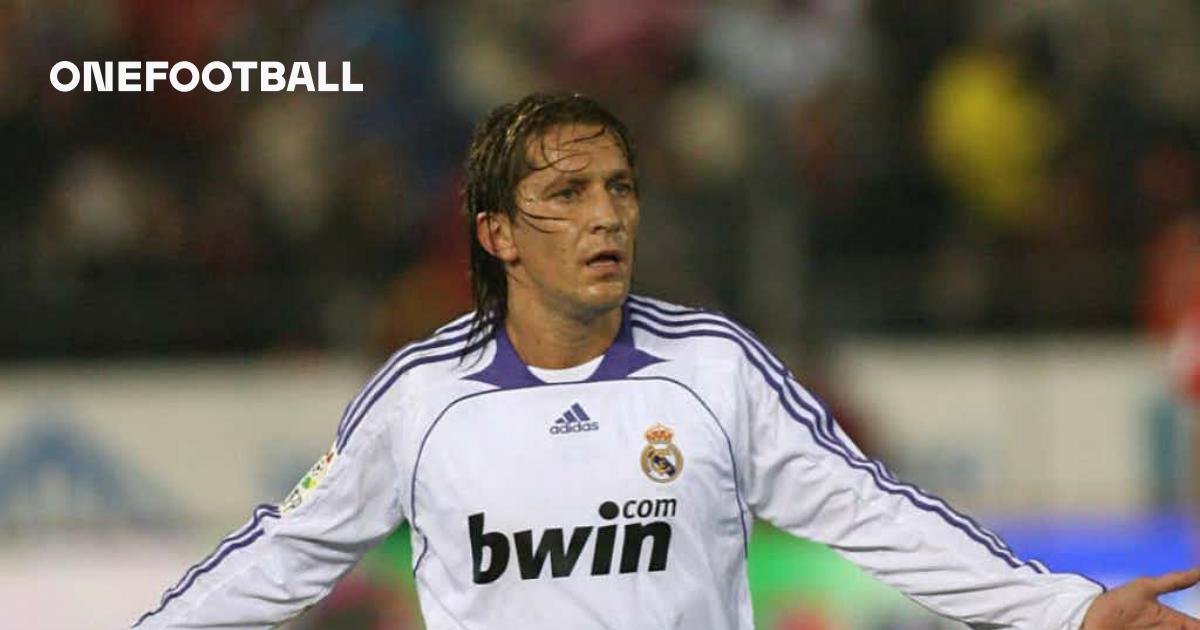 Real Madrids Best Ever Xi The Right Back 🤜 Onefootball